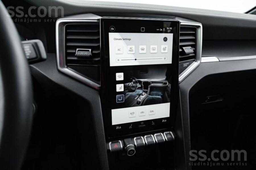 Sarkans Volkswagen Amarok 2024 Rīga, ar dzinēja tilpumu 3.00 L un nobraukumu 26 tūkst. km par 47900 €, foto 18 vietnē AUTOMOTO.COM.LV