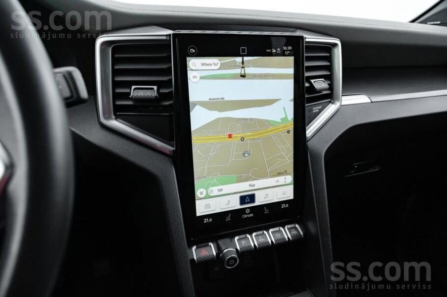 Sarkans Volkswagen Amarok 2024 Rīga, ar dzinēja tilpumu 3.00 L un nobraukumu 26 tūkst. km par 47900 €, foto 23 vietnē AUTOMOTO.COM.LV
