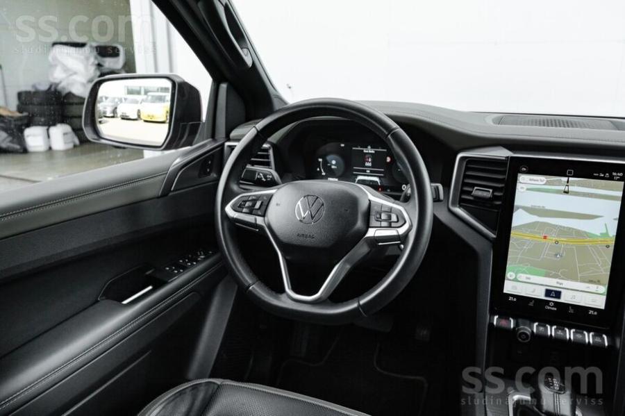 Sarkans Volkswagen Amarok 2024 Rīga, ar dzinēja tilpumu 3.00 L un nobraukumu 26 tūkst. km par 47900 €, foto 26 vietnē AUTOMOTO.COM.LV