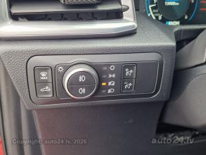 Sarkans Volkswagen Amarok 2024 Tallina, ar dzinēja tilpumu 3.00 L un nobraukumu 97 tūkst. km par 49900 €, foto 24 vietnē AUTOMOTO.COM.LV