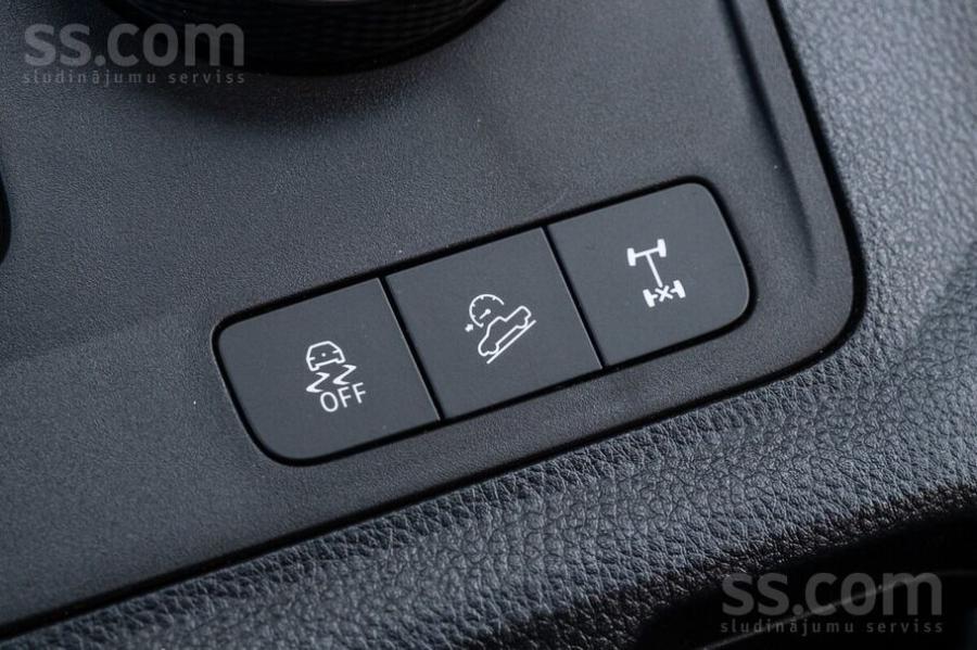 Sarkans Volkswagen Amarok 2024 Rīga, ar dzinēja tilpumu 3.00 L un nobraukumu 27 tūkst. km par 49900 €, foto 24 vietnē AUTOMOTO.COM.LV