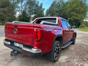 Red Volkswagen Amarok 2025 in Tallinn, with an engine capacity of 3.00 L and mileage of 98 thousand km for 52000 €, photo 6 on AUTOMOTO.COM.LV