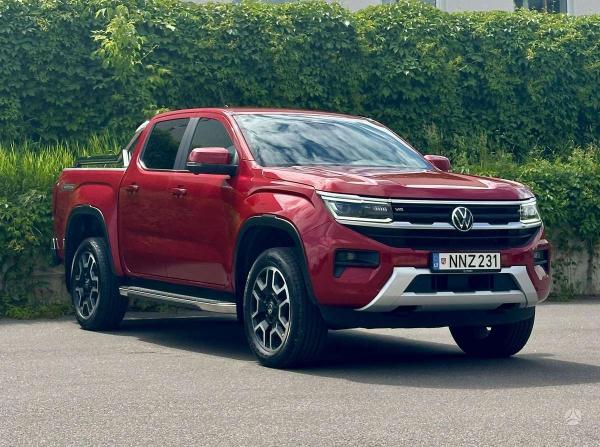 Sarkans Volkswagen Amarok 2023 Viļņa, ar dzinēja tilpumu 3.00 L un nobraukumu 57 tūkst. km par 49900 €, foto 4 vietnē AUTOMOTO.COM.LV