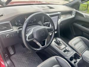 Sarkans Volkswagen Amarok 2023 Viļņa, ar dzinēja tilpumu 3.00 L un nobraukumu 57 tūkst. km par 49900 €, foto 6 vietnē AUTOMOTO.COM.LV