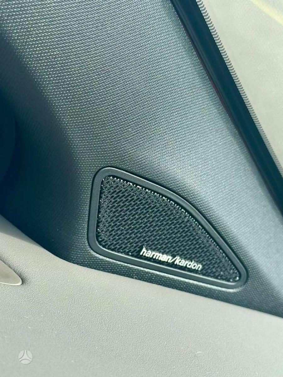 Sarkans Volkswagen Amarok 2023 Viļņa, ar dzinēja tilpumu 3.00 L un nobraukumu 57 tūkst. km par 49900 €, foto 17 vietnē AUTOMOTO.COM.LV