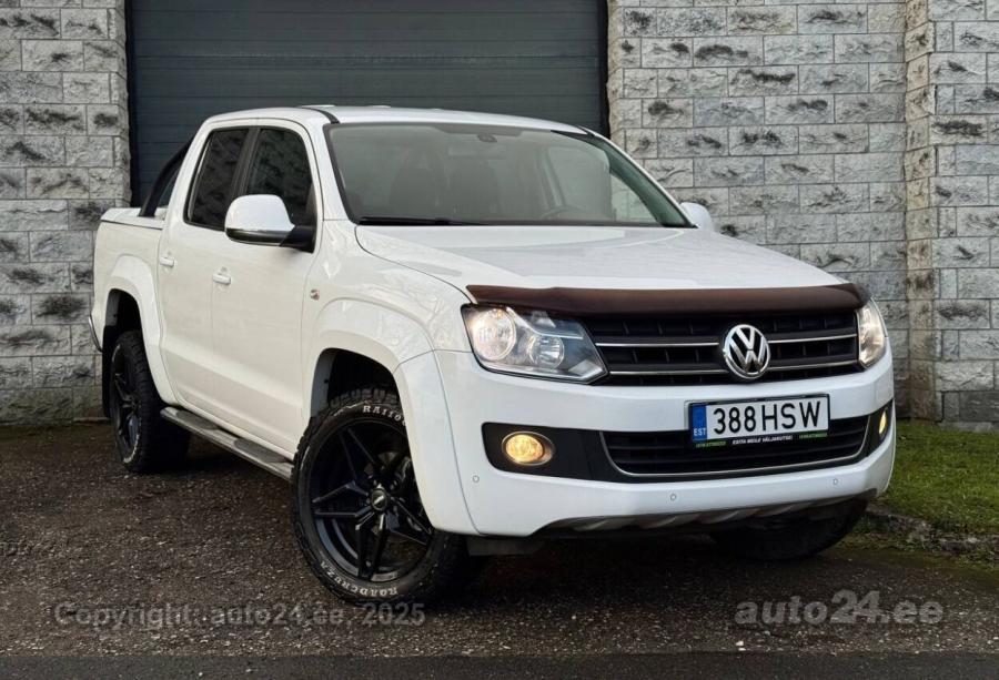 White Volkswagen Amarok 2014 in Tallinn, with an engine capacity of 2.00 L and mileage of 274 thousand km for 12990 €, photo 2 on AUTOMOTO.COM.LV