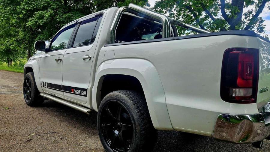 Balts Volkswagen Amarok 2015 Kaišiadorys, ar dzinēja tilpumu 2.00 L un nobraukumu 300 tūkst. km par 11200 €, foto 6 vietnē AUTOMOTO.COM.LV