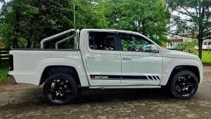 Balts Volkswagen Amarok 2015 Kaišiadorys, ar dzinēja tilpumu 2.00 L un nobraukumu 300 tūkst. km par 11200 €, foto 7 vietnē AUTOMOTO.COM.LV