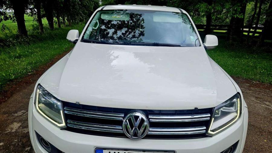 Balts Volkswagen Amarok 2015 Kaišiadorys, ar dzinēja tilpumu 2.00 L un nobraukumu 300 tūkst. km par 11200 €, foto 14 vietnē AUTOMOTO.COM.LV