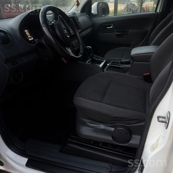 Balts Volkswagen Amarok 2016 Tukums, ar dzinēja tilpumu 2.00 L un nobraukumu 354 tūkst. km par 15300 €, foto 1 vietnē AUTOMOTO.COM.LV