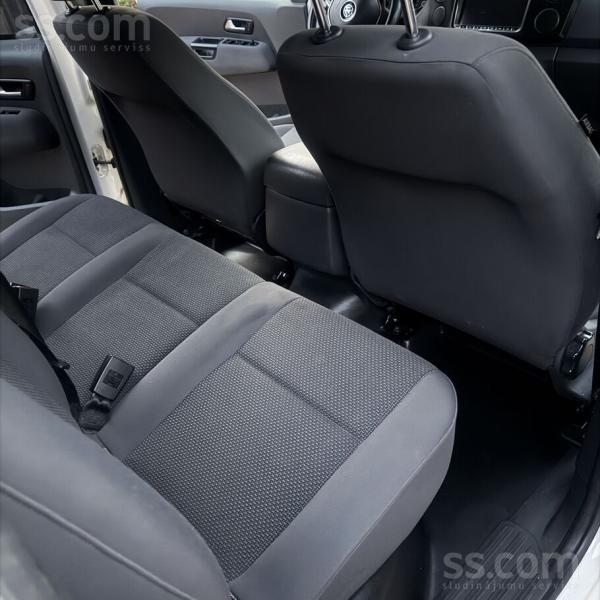 Balts Volkswagen Amarok 2016 Tukums, ar dzinēja tilpumu 2.00 L un nobraukumu 354 tūkst. km par 15300 €, foto 2 vietnē AUTOMOTO.COM.LV