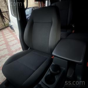 Balts Volkswagen Amarok 2016 Tukums, ar dzinēja tilpumu 2.00 L un nobraukumu 354 tūkst. km par 15300 €, foto 5 vietnē AUTOMOTO.COM.LV