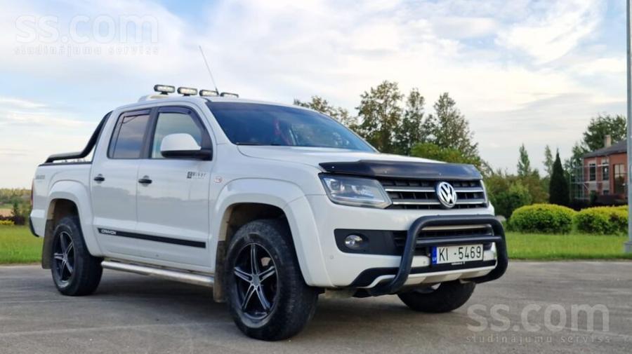 Balts Volkswagen Amarok 2016 Jēkabpils, ar dzinēja tilpumu 2.00 L un nobraukumu 306 tūkst. km par 14800 €, foto 3 vietnē AUTOMOTO.COM.LV