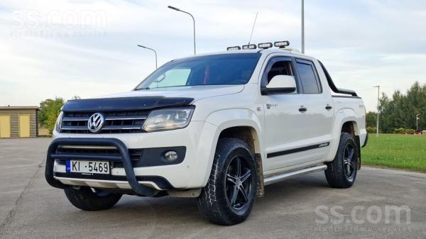 Balts Volkswagen Amarok 2016 Jēkabpils, ar dzinēja tilpumu 2.00 L un nobraukumu 306 tūkst. km par 14800 €, foto 5 vietnē AUTOMOTO.COM.LV