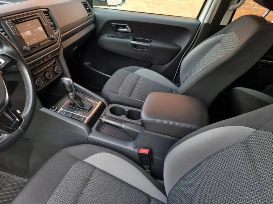Balts Volkswagen Amarok 2018 Jēkabpils, ar dzinēja tilpumu 3.00 L un nobraukumu 89 tūkst. km par 25900 €, foto 15 vietnē AUTOMOTO.COM.LV