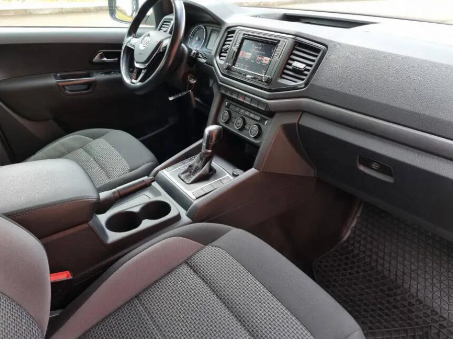 Balts Volkswagen Amarok 2018 Jēkabpils, ar dzinēja tilpumu 3.00 L un nobraukumu 89 tūkst. km par 25900 €, foto 23 vietnē AUTOMOTO.COM.LV