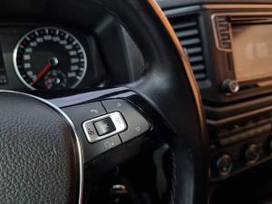 Balts Volkswagen Amarok 2018 Jēkabpils, ar dzinēja tilpumu 3.00 L un nobraukumu 89 tūkst. km par 25900 €, foto 30 vietnē AUTOMOTO.COM.LV