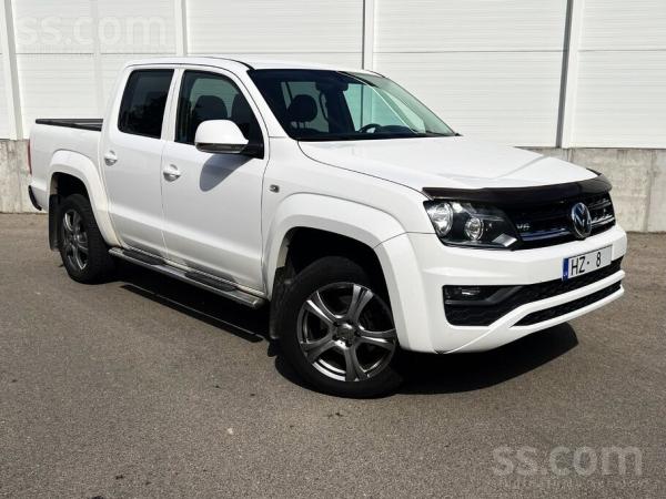 Balts Volkswagen Amarok 2018 Rīga, ar dzinēja tilpumu 3.00 L un nobraukumu 363 tūkst. km par 13994 €, foto 1 vietnē AUTOMOTO.COM.LV