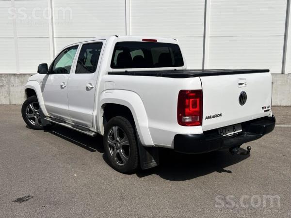Balts Volkswagen Amarok 2018 Rīga, ar dzinēja tilpumu 3.00 L un nobraukumu 363 tūkst. km par 13994 €, foto 3 vietnē AUTOMOTO.COM.LV