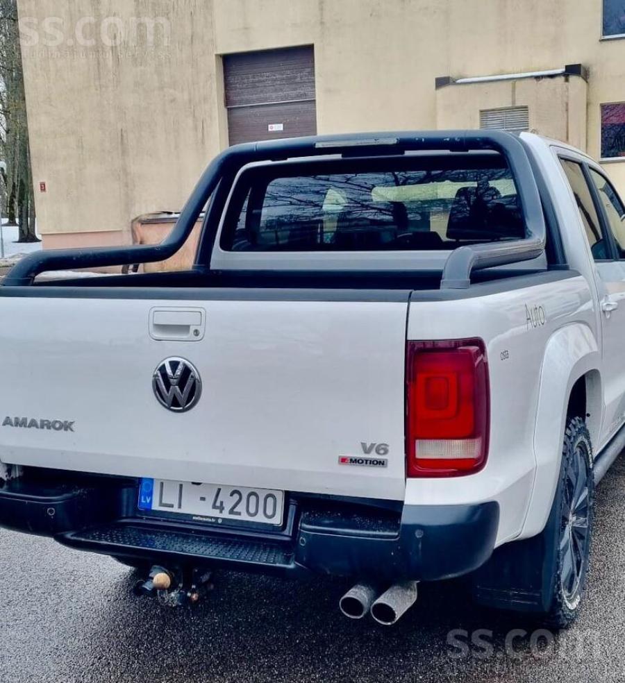 Balts Volkswagen Amarok 2020 Ogre, ar dzinēja tilpumu 3.00 L un nobraukumu 156 tūkst. km par 28800 €, foto 4 vietnē AUTOMOTO.COM.LV