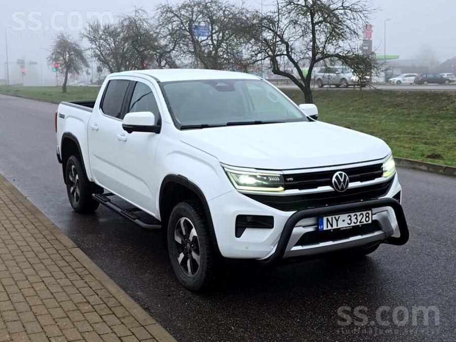 Balts Volkswagen Amarok 2024 Rīga, ar dzinēja tilpumu 3.00 L un nobraukumu 104 tūkst. km par 42000 €, foto 2 vietnē AUTOMOTO.COM.LV