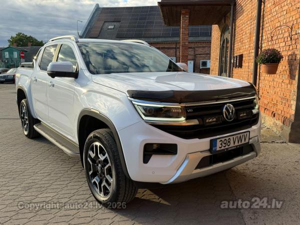 Volkswagen Amarok 2025 in Tallinn on AUTOMOTO.COM.LV White Volkswagen Amarok 2025 in Tallinn, with an engine capacity of 3.00 L and mileage of 56 thousand km for 56300 €, photo 3 on AUTOMOTO.COM.LV