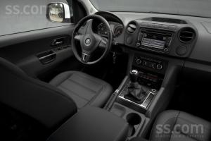 Balts Volkswagen Amarok 2011 Jelgava, ar dzinēja tilpumu 2.00 L un nobraukumu 259 tūkst. km par 11500 €, foto 9 vietnē AUTOMOTO.COM.LV