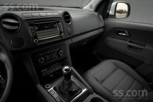 Balts Volkswagen Amarok 2011 Jelgava, ar dzinēja tilpumu 2.00 L un nobraukumu 259 tūkst. km par 11500 €, foto 11 vietnē AUTOMOTO.COM.LV