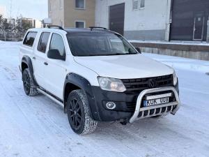 Balts Volkswagen Amarok 2011 Viļņa, ar dzinēja tilpumu 1.96 L un nobraukumu 397 tūkst. km par 6500 €, foto  vietnē AUTOMOTO.COM.LV