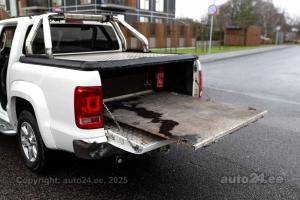 White Volkswagen Amarok 2012 in Tallinn, with an engine capacity of 2.00 L and mileage of 338 thousand km for 8990 €, photo 9 on AUTOMOTO.COM.LV