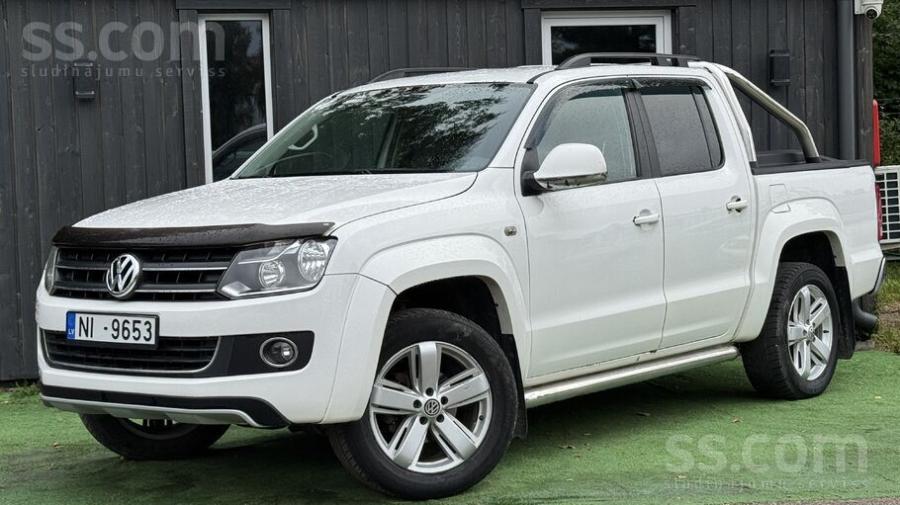 White Volkswagen Amarok 2012 in Riga, with an engine capacity of 2.00 L and mileage of 349 thousand km for 6500 €, photo 3 on AUTOMOTO.COM.LV