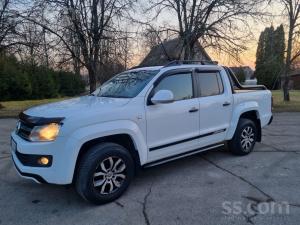 Фольксваген Амарок 2014 в Тукумс на AUTOMOTO.COM.LV Белый Фольксваген Амарок 2014 в Тукумс, объемом двигателя 2.00 л и пробегом 286 тыс. км за 15000 €, фото 1 на AUTOMOTO.COM.LV