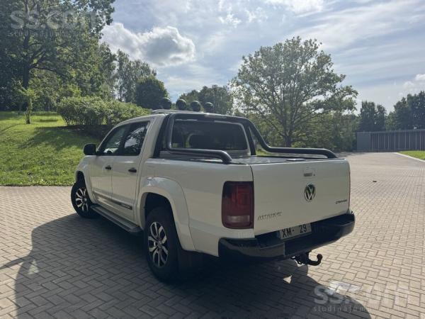 White Volkswagen Amarok 2015 in Talsi, with an engine capacity of 2.00 L and mileage of 0 thousand km for 11100 €, photo 4 on AUTOMOTO.COM.LV