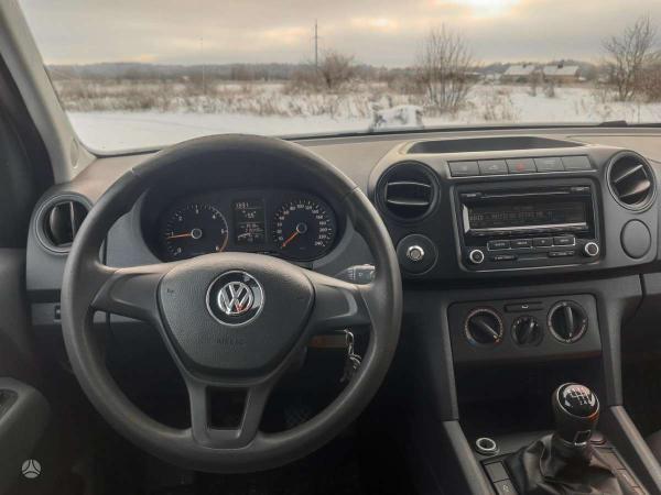 Balts Volkswagen Amarok 2016 Viļņa, ar dzinēja tilpumu 1.97 L un nobraukumu 215 tūkst. km par 13350 €, foto 11 vietnē AUTOMOTO.COM.LV