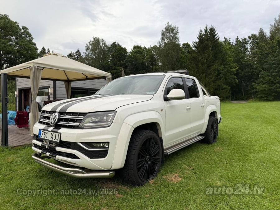 Balts Volkswagen Amarok 2016 Tallina, ar dzinēja tilpumu 3.00 L un nobraukumu 235 tūkst. km par 22000 €, foto 2 vietnē AUTOMOTO.COM.LV