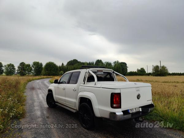 White Volkswagen Amarok 2016 in Tallinn, with an engine capacity of 3.00 L and mileage of 235 thousand km for 22000 €, photo 3 on AUTOMOTO.COM.LV