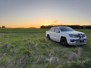 Balts Volkswagen Amarok 2016 Tallina, ar dzinēja tilpumu 3.00 L un nobraukumu 235 tūkst. km par 22000 €, foto 5 vietnē AUTOMOTO.COM.LV