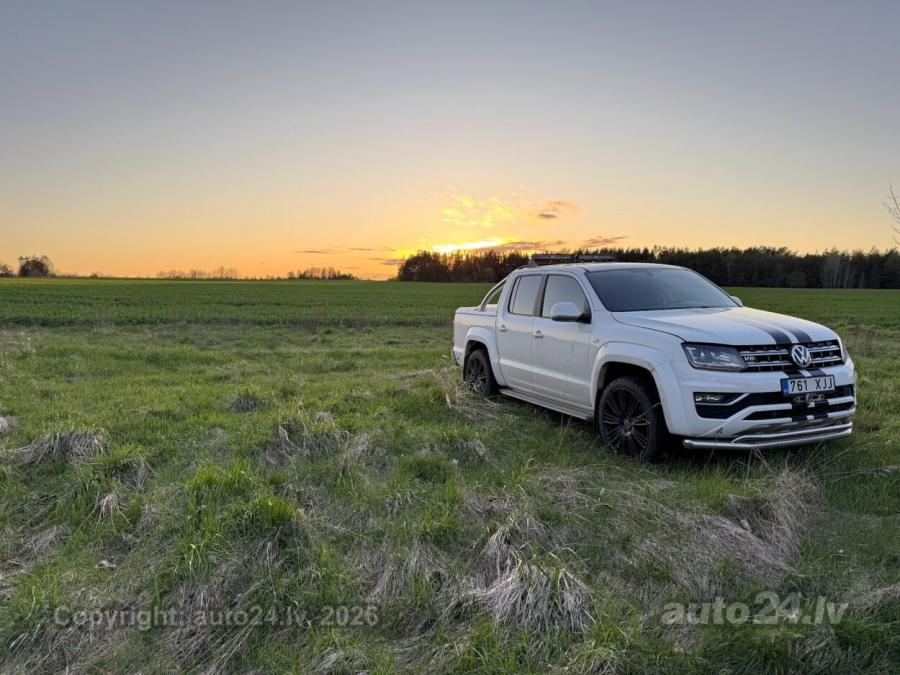Balts Volkswagen Amarok 2016 Tallina, ar dzinēja tilpumu 3.00 L un nobraukumu 235 tūkst. km par 22000 €, foto 5 vietnē AUTOMOTO.COM.LV