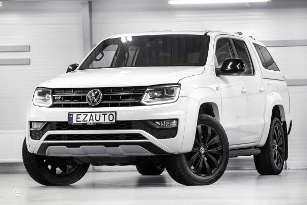 White Volkswagen Amarok 2020 in Tukums, with an engine capacity of 2.97 L and mileage of 185 thousand km for 25700 €, photo 1 on AUTOMOTO.COM.LV