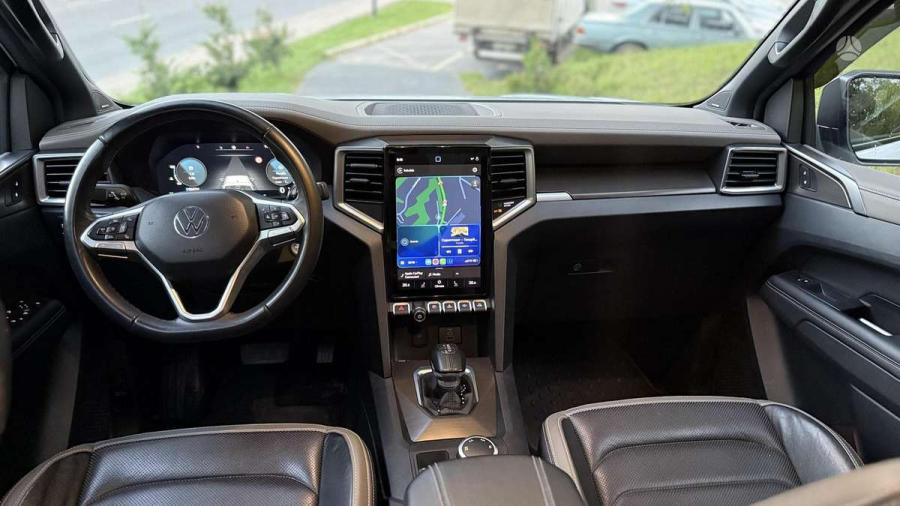 Balts Volkswagen Amarok 2024 Viļņa, ar dzinēja tilpumu 2.99 L un nobraukumu 56 tūkst. km par 52500 €, foto 10 vietnē AUTOMOTO.COM.LV