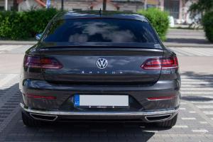 Black Volkswagen Arteon 2017 in Vilnius, with an engine capacity of 1.98 L and mileage of 148 thousand km for 21950 €, photo 5 on AUTOMOTO.COM.LV