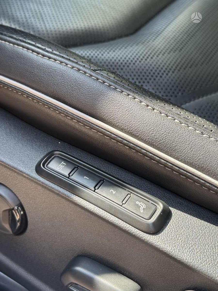 Melns Volkswagen Arteon 2017 Kauņa, ar dzinēja tilpumu 1.97 L un nobraukumu 232 tūkst. km par 18300 €, foto 7 vietnē AUTOMOTO.COM.LV