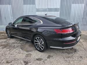 Melns Volkswagen Arteon 2017 Tallina, ar dzinēja tilpumu 2.00 L un nobraukumu 203 tūkst. km par 15690 €, foto 5 vietnē AUTOMOTO.COM.LV