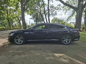 Melns Volkswagen Arteon 2017 Šakiai, ar dzinēja tilpumu 1.97 L un nobraukumu 238 tūkst. km par 16500 €, foto 4 vietnē AUTOMOTO.COM.LV