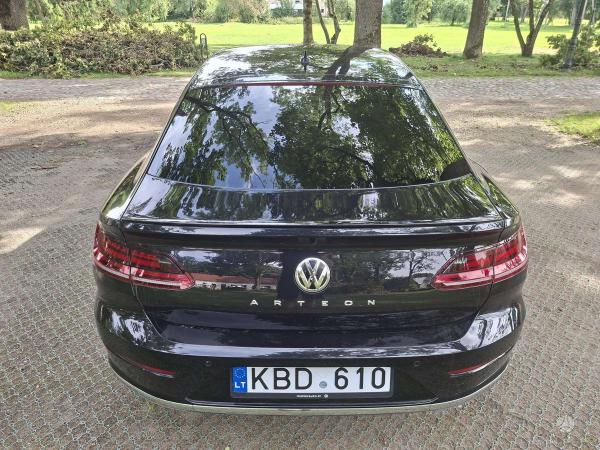 Black Volkswagen Arteon 2017 in Sakiai, with an engine capacity of 1.97 L and mileage of 238 thousand km for 16500 €, photo 6 on AUTOMOTO.COM.LV