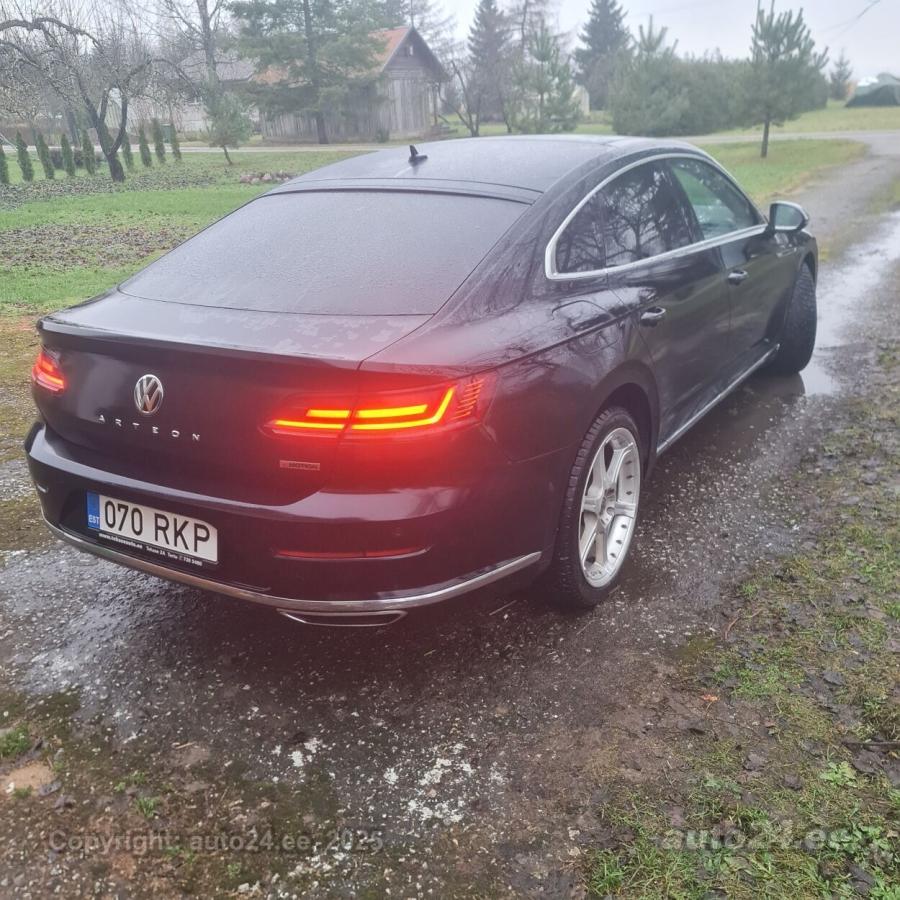 Melns Volkswagen Arteon 2018 Jegeva, ar dzinēja tilpumu 2.00 L un nobraukumu 162 tūkst. km par 19900 €, foto 4 vietnē AUTOMOTO.COM.LV