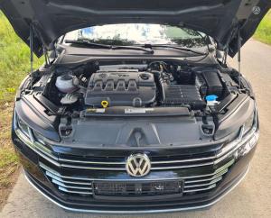Black Volkswagen Arteon 2018 in Siauliai, with an engine capacity of 1.97 L and mileage of 200 thousand km for 15700 €, photo 15 on AUTOMOTO.COM.LV