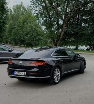Melns Volkswagen Arteon 2018 Viļņa, ar dzinēja tilpumu 1.97 L un nobraukumu 215 tūkst. km par 20000 €, foto 4 vietnē AUTOMOTO.COM.LV