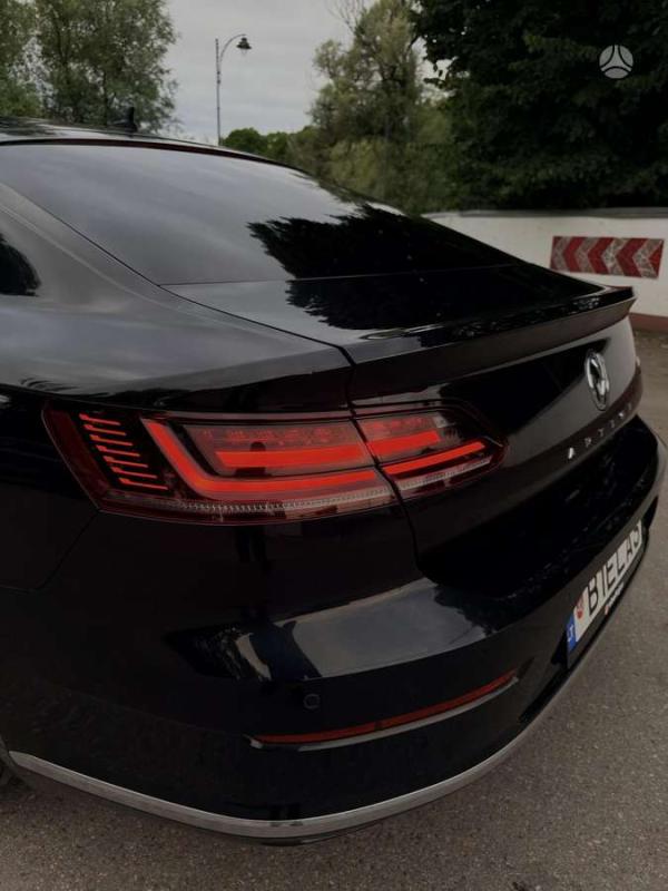 Melns Volkswagen Arteon 2018 Viļņa, ar dzinēja tilpumu 1.97 L un nobraukumu 215 tūkst. km par 20000 €, foto 5 vietnē AUTOMOTO.COM.LV