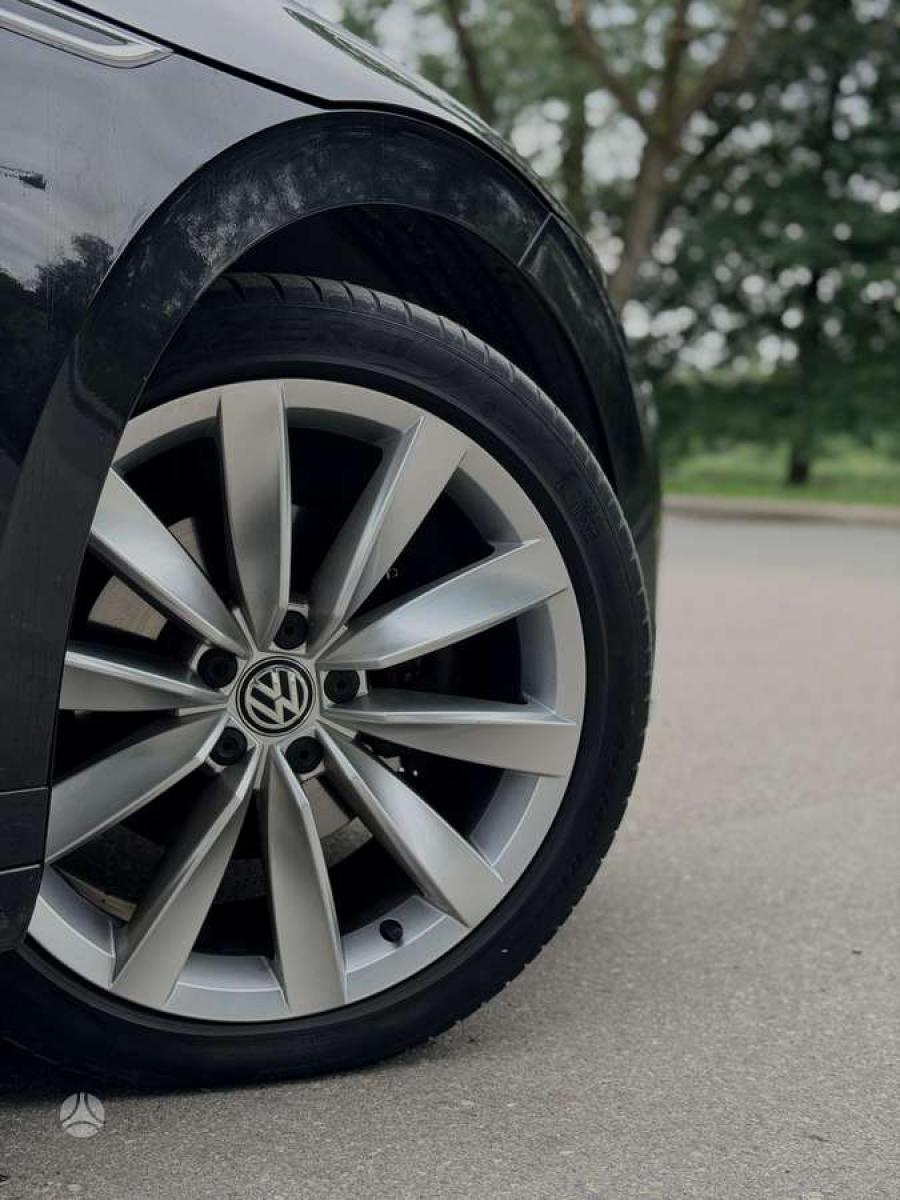 Melns Volkswagen Arteon 2018 Viļņa, ar dzinēja tilpumu 1.97 L un nobraukumu 215 tūkst. km par 20000 €, foto 15 vietnē AUTOMOTO.COM.LV